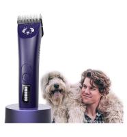 China Titanium Steel 5A Blade Pet Hair Shaver with 2600mAh Battery and 8000 RPM Motor for Professional Animal Grooming for sale