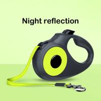 China Heavy Duty Retractable Dog Leash 5m Length with Anti-Slip Handle for Dogs Up to 50kg for sale