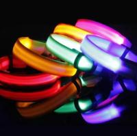 China Custom Waterproof LED Pet Collar 28-60cm Adjustable Reflective Luminous Dog Collar with Safety Buckle for sale