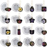 China DIY Heart Pendant Love Circle Oval Square Specimen Tag Hanging Tag Resin Silicone Mold for sale