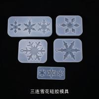 China DIY crystal dropper mold snowflake pendant pendant, three link snowflake mold ornament, silicone mold for sale