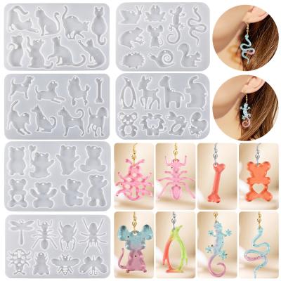 China DIY crystal dropper animal series earrings silicone mold cat violent bear puppy insect pendant hanging mold for sale