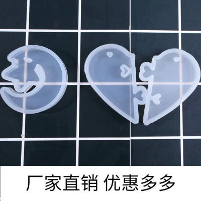 China DIY crystal dropper couple heart-shaped puzzle pendant with holes, star moon pendant, silicone mold for sale