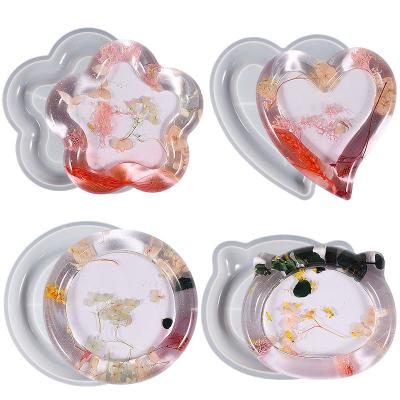 China DIY crystal dropper resin gypsum storage tray, circular heart-shaped cat head flower dish, silicone mold for sale