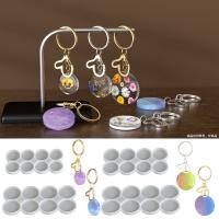 China DIY resin 8-connected circular pendant dropper mold, aromatherapy keychain, backpack hanging decoration silicone mold for sale