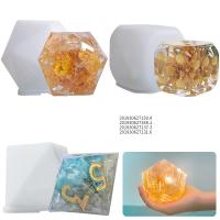 China DIY Dice Mold Dropping Resin Aromatherapy Gypsum Candle Soap Pendant Table Silicone Mold for sale
