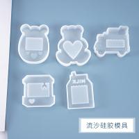 China DIY Crystal Dropping Gel Flowing Sand Mold Hanging Pendant Jewelry Game Machine Milk Box Silicone Mold for sale