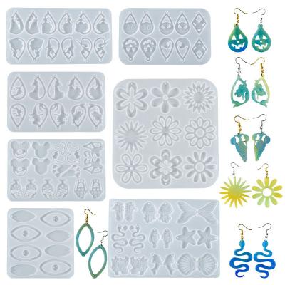 China DIY Crystal Dropper Grinding Tool, Oval Flower Dessert, Ocean Halloween Earring Pendant, Silicone Mold for sale