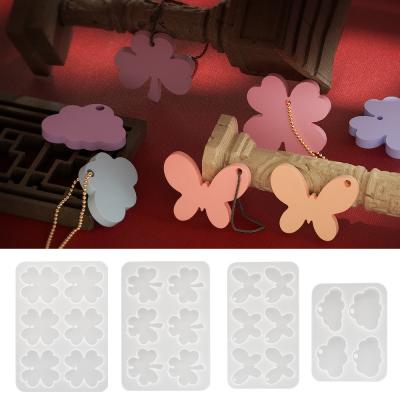 China Dropped Clover Clover Butterfly Cloud Pendant Pendant DIY Keychain Pendant Silicone Mold for sale