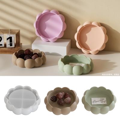 China Bubble bead aromatherapy gypsum storage tray silicone mold DIY lotus lace dish ornament drip glue mold for sale