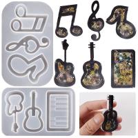 China Crystal dropper note guitar instrument piano quicksand pendant DIY keychain pendant silicone mold for sale