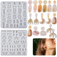 China DIY Crystal Droplet shaped Elliptical Droplet Arched Ghost Mushroom Head Earrings Pendant Keychain Silicone Mold for sale