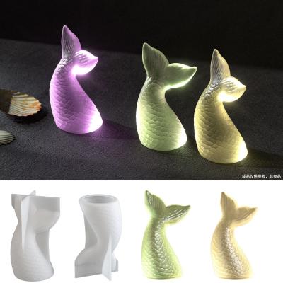 China DIY crystal dropper mirror fat fish tail jewelry ornament silicone mold 3D mermaid tail mold for sale