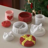 China DIY Aromatherapy Gypsum Cement Love Sweater Gift Box Storage Can Candle Cup Dropping Silicone Mold for sale