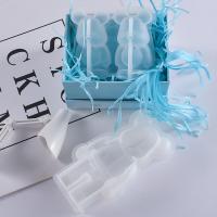 China DIY Crystal Dropping Glue Aromatherapy Gypsum Candle Grinding Tool Cute Violent Bear Semi Three Dimensional Silicone Mold for sale