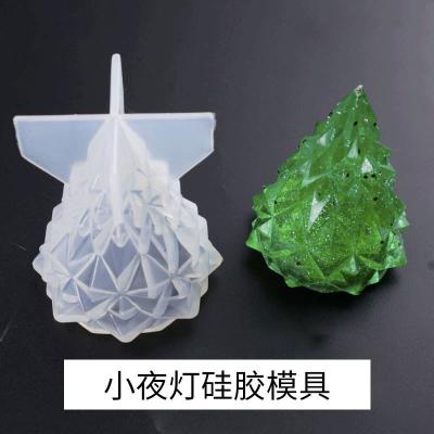 China Dropping glue 3D Christmas tree mold, cut surface Christmas tree grinding, small night light placement, Christmas mirror decoration, silicone mold for sale