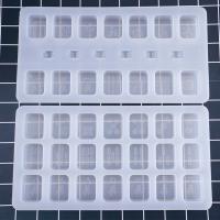 China DIY Crystal Dropping Silicone Mahjong Mold High Mirror Creative All Color Thirteen piece Mahjong Silicone Mold for sale