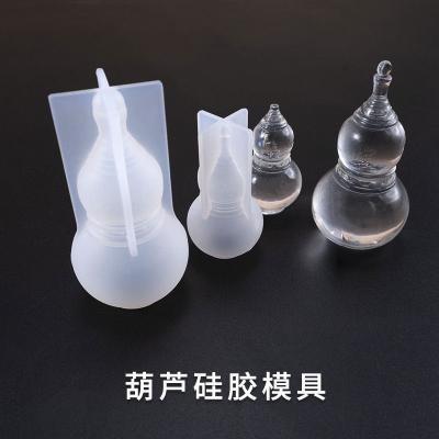 China Crystal Drip Glue Mold DIY Jewelry Gourd Platform Blessing Pendant Size Gourd Silicone Mold for sale