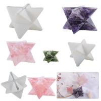 China DIY Drip Glue Melkaba Star Crystal Stone Mold Hexagram Star Pendant Jewelry Ornament Silicone Mold for sale