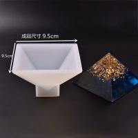 China Crystal dropper tower shaped silicone mold, no polishing, DIY handmade jewelry, resin dried flower ornament model for sale