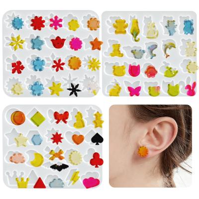 China Collecting earrings, earrings, silicone molds, stars, moon, snowflakes, small flowers, cat earrings, drip glue molds for sale