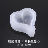 China Crystal dropper mold DIY jewelry long tail heart high brightness three types of heart silicone molds, large, medium and small for sale