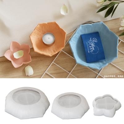 China DIY crystal drip glue five petal flower seven petal flower storage tray aromatherapy gypsum flower dish silicone mold for sale