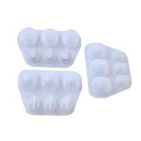 China DIY Crystal Dropping Gel Mold Pirate Civilian Gentleman Skull Head Bracelet Jewelry Silicone Mold for sale