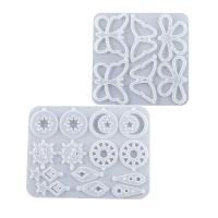 China DIY Dropping Punk Wind Star Earrings Pendant Grinding Hollow Butterfly Keychain Pendant Silicone Mold for sale