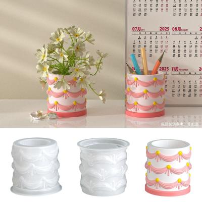 China Circular aromatherapy gypsum relief lace ribbon storage jar silicone mold DIY candle cup decoration mold for sale