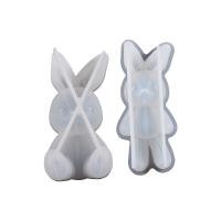 China DIY Drip Glue Mirror Seam Rabbit Keychain Pendant Cute Rabbit Sitting Rabbit Silicone Mold for sale