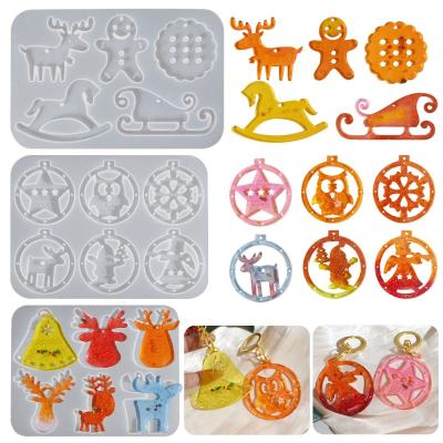 China Christmas Elk Gingerbread Man Old Man Snow Horse Angel Pendant Keychain Dropping Silicone Mold for sale