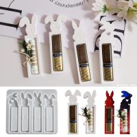 China Chocolate Cash Gift Box Silicone Mold DIY Rabbit Festival Decoration Box Gypsum Dropping Mold for sale