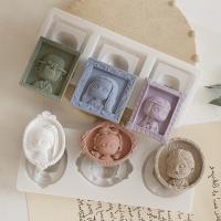 China DIY dropper resin relief semi three-dimensional portrait refrigerator sticker aromatherapy gypsum hanging silicone mold for sale