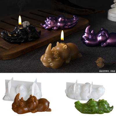 China Crystal dropper mirror Q-version crocodile rhinoceros jewelry ornament dropper mold DIY aromatherapy candle mold for sale
