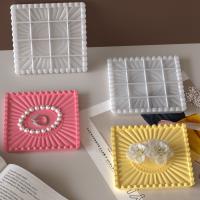 China Aromatherapy Gypsum Cement Resin Square Sunflower Wave Lace Tray Dish Ornament Silicone Mold for sale