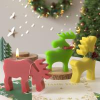 China DIY Drip Glue Christmas Deer Hanging Silicone Mold Aromatherapy Gypsum Three Link Deer Candle Pendant Mold for sale