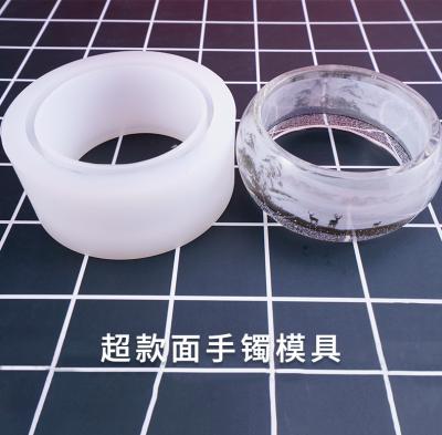 China Crystal drop glue ultra wide face bracelet silicone mold DIY handmade jewelry dried flower resin ultra wide face bracelet model for sale