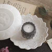 China Drip resin mirror relief lotus plate tray DIY aromatherapy gypsum storage tray silicone mold for sale