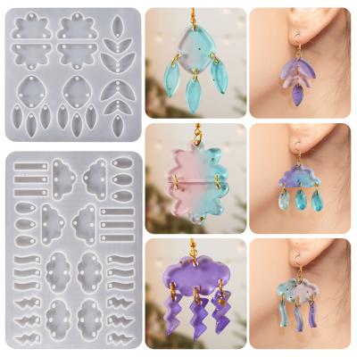 China Crystal dropper DIY resin mirror connected earrings pendant jewelry pendant cloud leaf pendant silicone mold for sale