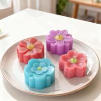 China DIY Crystal Dropping Resin Small Flower Aromatherapy Candle Hand Gift Candle Gift Silicone Mold for sale