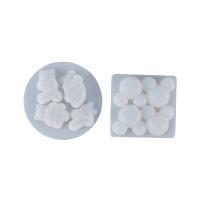 China DIY Crystal Dropping Gel Mold Mickey Head Pendant Cute Japanese Homemade Hanging Decoration Mirror Silicone Mold for sale