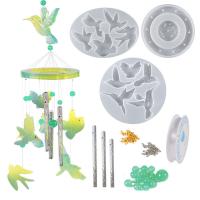 China DIY Crystal Dropping Resin Mold Multiple Small Hummingbird Wind Chime Pendant Silicone Mold Source Wholesale for sale