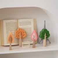 China DIY resin gypsum tree platform grinding tool aromatherapy size tree leaves candle ornament silicone mold for sale