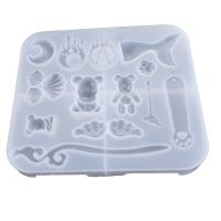 China Dropping Glue Mold, Small Violence, Bear's Tail, Hairpin, Shell, Moon, Cat Claws, Bookmark, Wings, Silicone Mold for sale