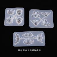 China Diy Crystal Glue Drop Mould Devil's Eye Owl Moth Cthulhu Goth Pendant Silicone Mould for sale