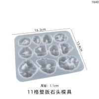 China Crystal Cave Pendant Dropping Mold Full Plate Irregular Shaped Crystal Cave Crystal Pendant Silicone Mold for sale