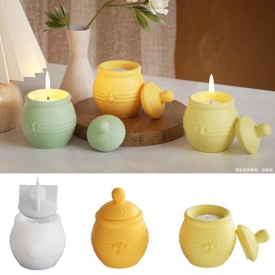 China DIY Crystal Dropper Resin Bee Jar Storage Box Aromatherapy Gypsum Candle Cup Ornament Silicone Mold for sale