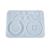 China DIY Crystal Dropper Mold Homemade Earrings, Pendants, Earrings, Heart-shaped Silicone Molds Wholesale for sale