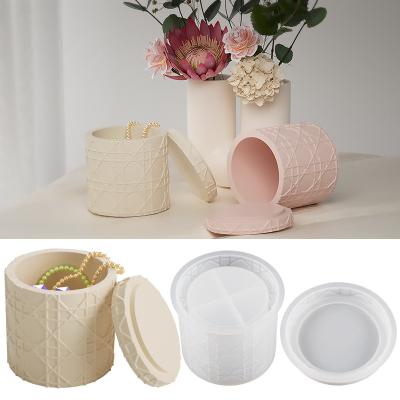 China Crystal Drip Glue Mirror Resin Relief Vine Pattern Storage Box DIY Cement Gypsum Flower Pot Silicone Mold for sale